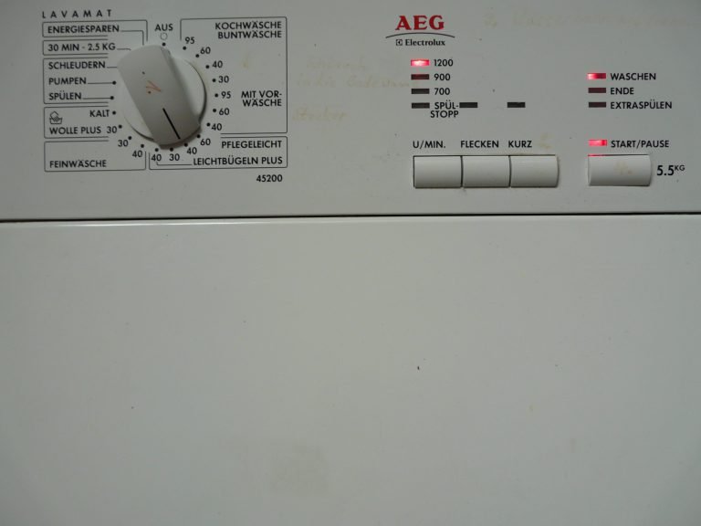 Waschmaschine Elektronik defekt Siemens E14 32 Bauknecht WAT 32Di  